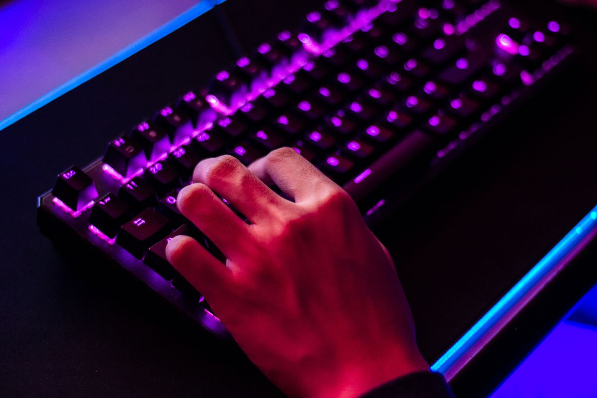 Bedste Tastatur til Gaming i 2024: Din Ultimative Guide - Elektronik World